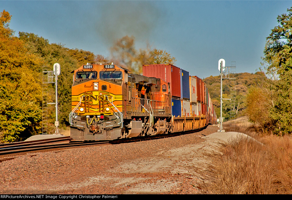 BNSF 5381 Leads B-ALTTAC4-26